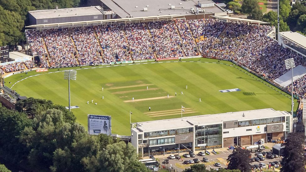 Cricket player positions and playing area - Cricket - factfile - GCSE ...