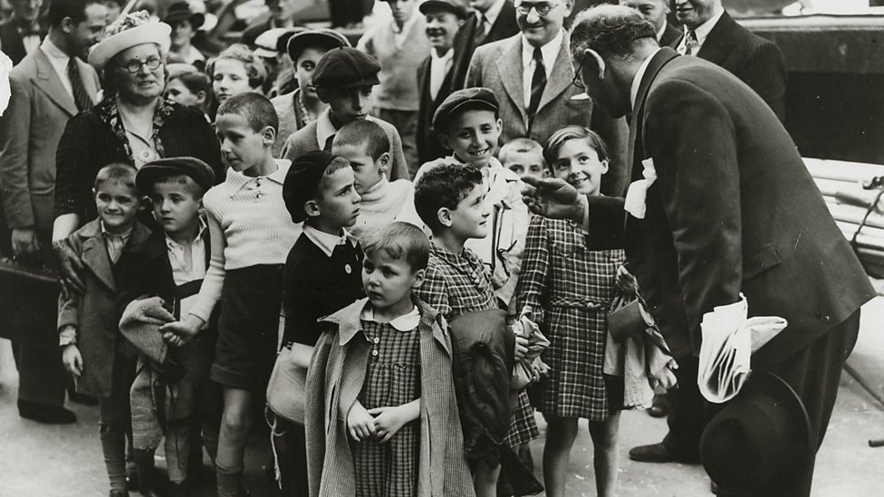 1939 to 1947 - Refugees and ‘enemy aliens’ in the Modern Era, 1900 ...