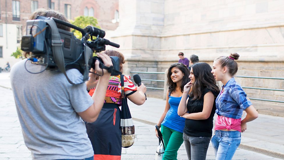 Interviews - Newsgathering - GCSE Journalism (CCEA) Revision - BBC Bitesize