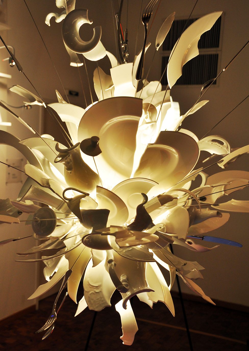 Representing physical movement - Movement - National 5 Art and Design ...