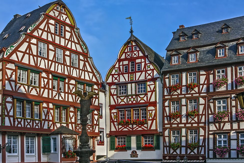 Types of houses - Home - GCSE German Revision - AQA - BBC Bitesize