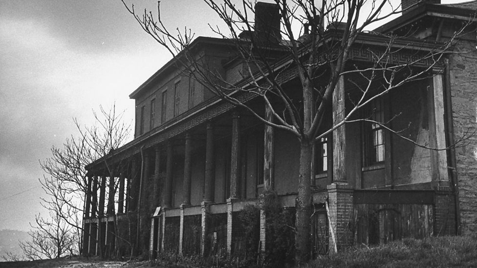 What is a setting? - BBC Bitesize