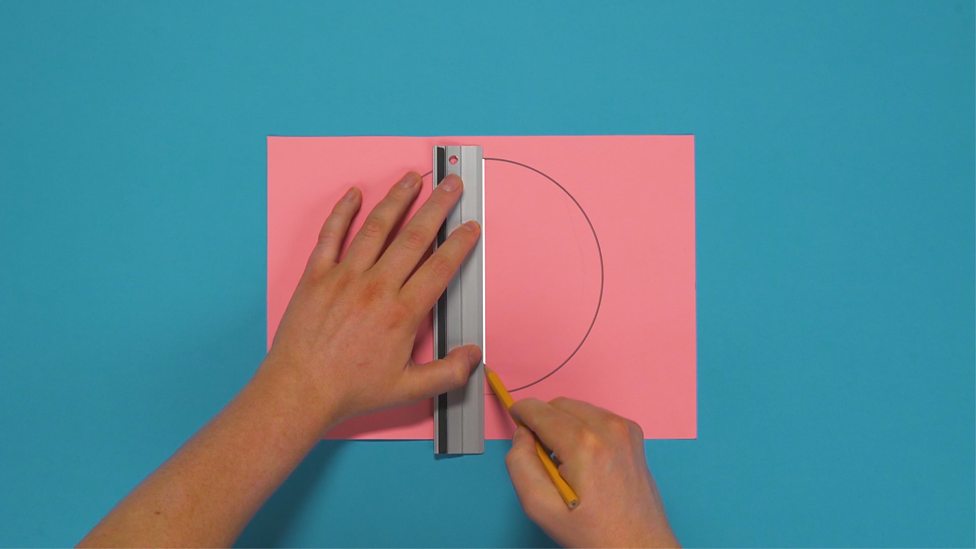 How to draw a perfect five-pointed star - BBC Bitesize