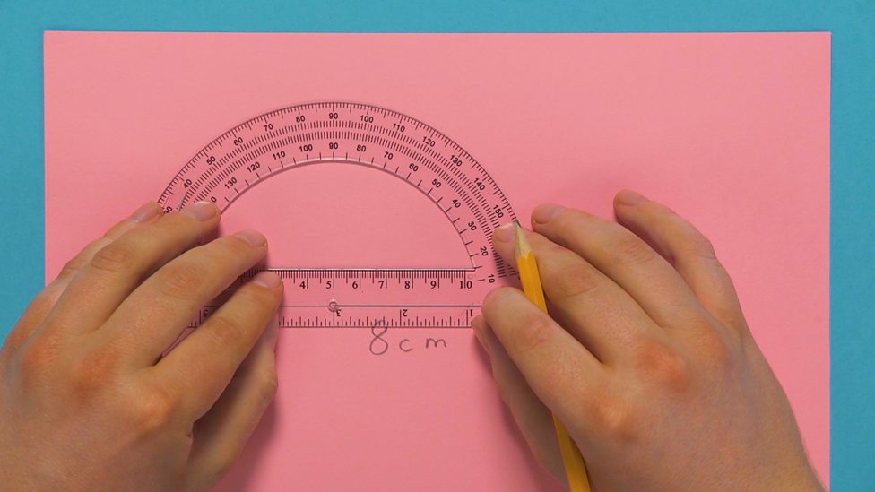 How to construct triangles - BBC Bitesize