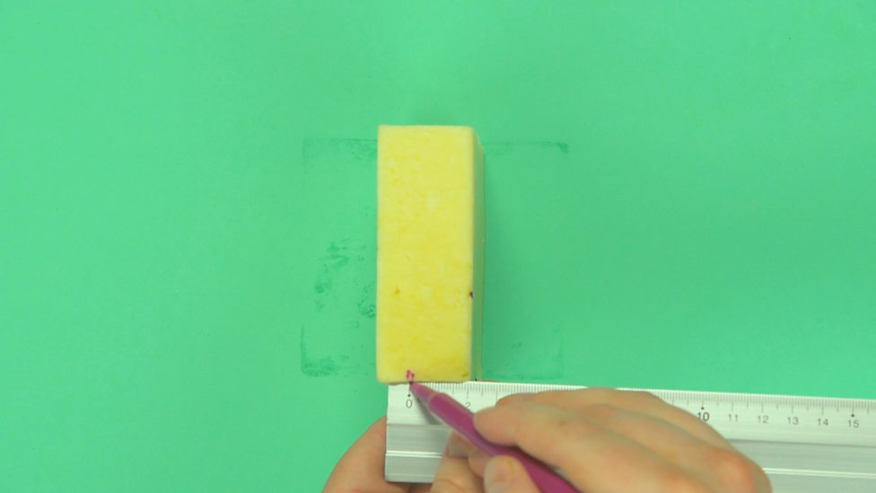 How to show the volume of a cuboid = length × width × height - BBC Bitesize