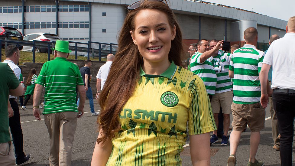 What it's like being a modern-day female football fan - BBC Three