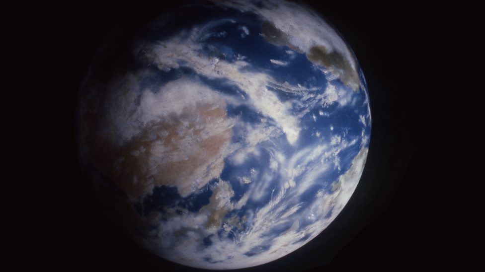 Five signs that autumn is here - BBC Teach