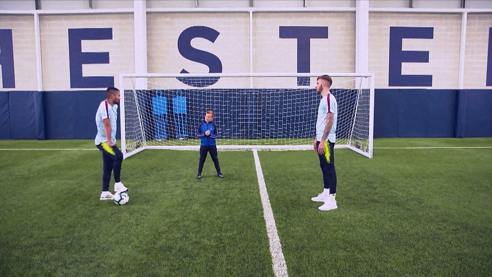 Super Movers Shapes and Spaces - Live Lessons Extra - BBC Teach