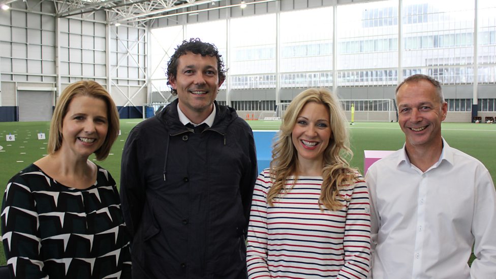 Super Movers Shapes and Spaces - Live Lesson - BBC Teach