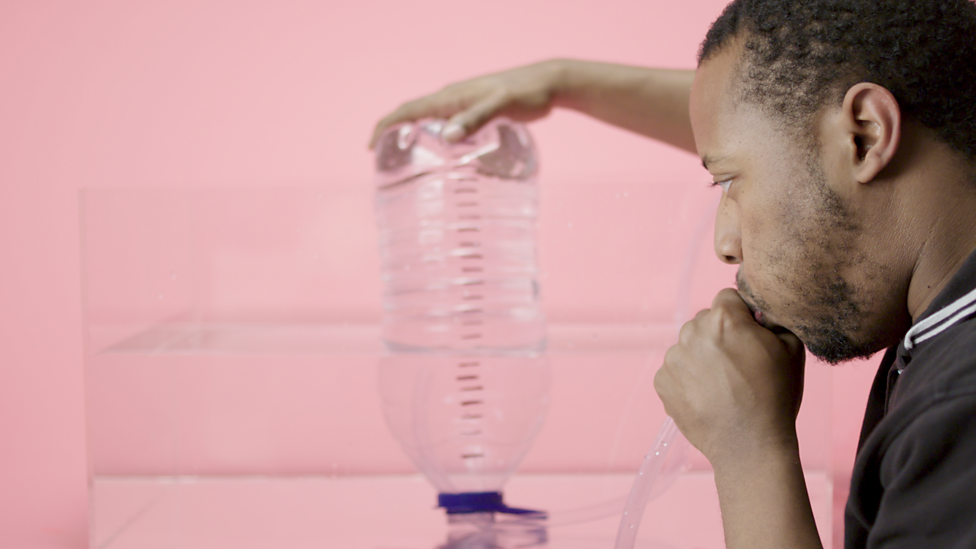 How to measure your lung capacity - Respiration and gas exchange - KS3 ...