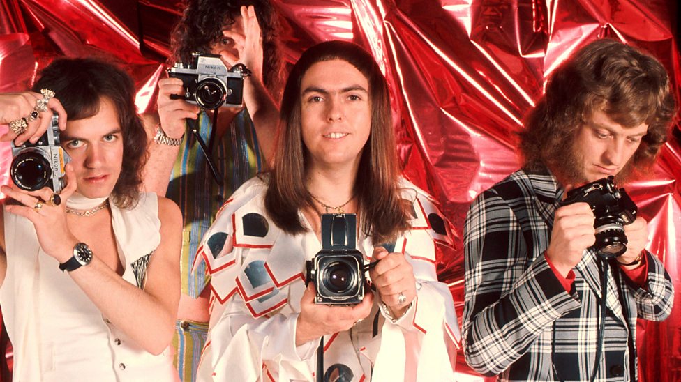 A bitesize history of Christmas number ones - BBC Bitesize