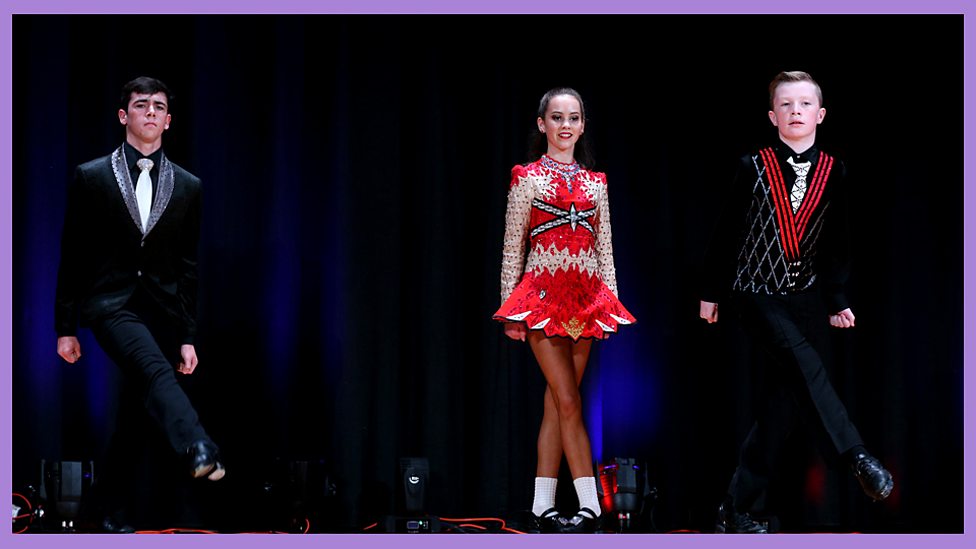 KS1 Dance: Let's Move. Folk dance around the world - BBC Teach