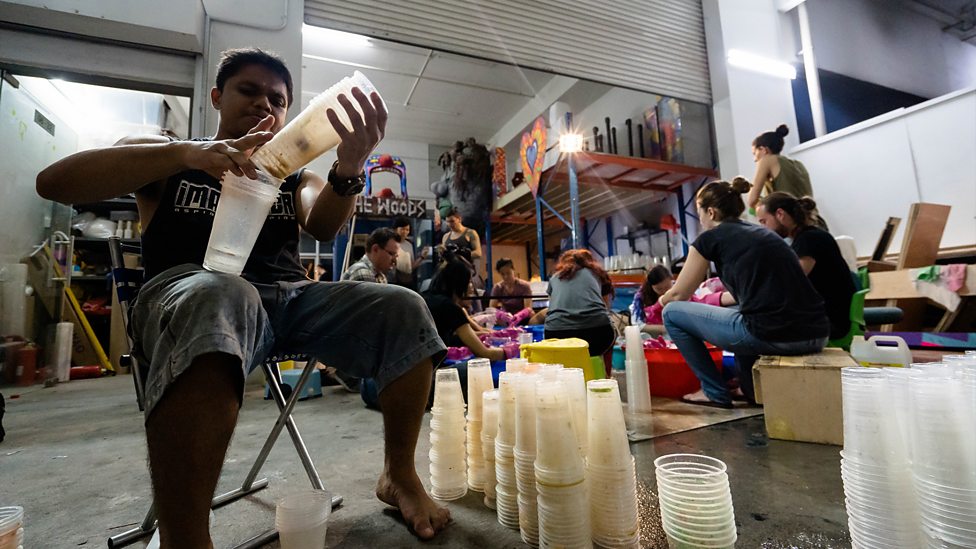 A new art project wants to make you feel scared of plastic - BBC Three