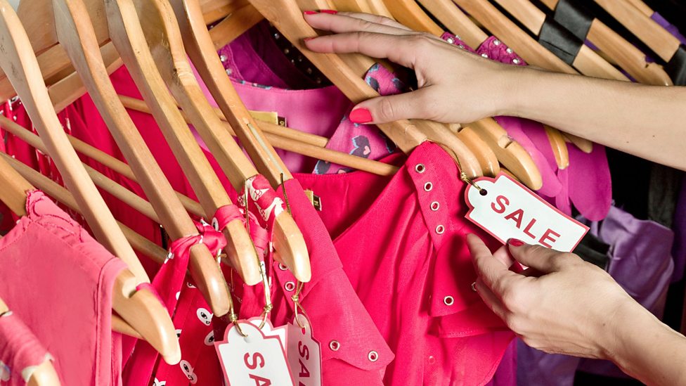 The psychology behind a bargain - BBC Bitesize