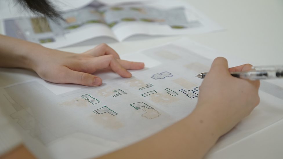 Landscape artists: How to become a landscape artist - BBC Bitesize