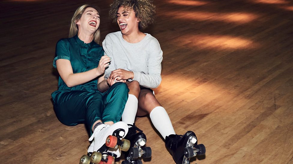 Why is it harder to make friends as an adult? - BBC Bitesize