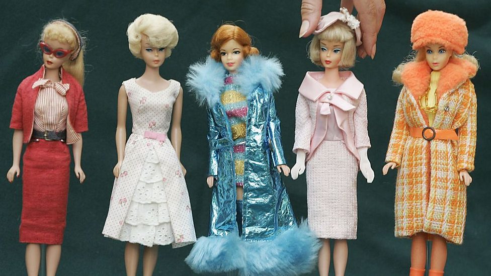 5 fabulous Barbie facts - BBC Bitesize