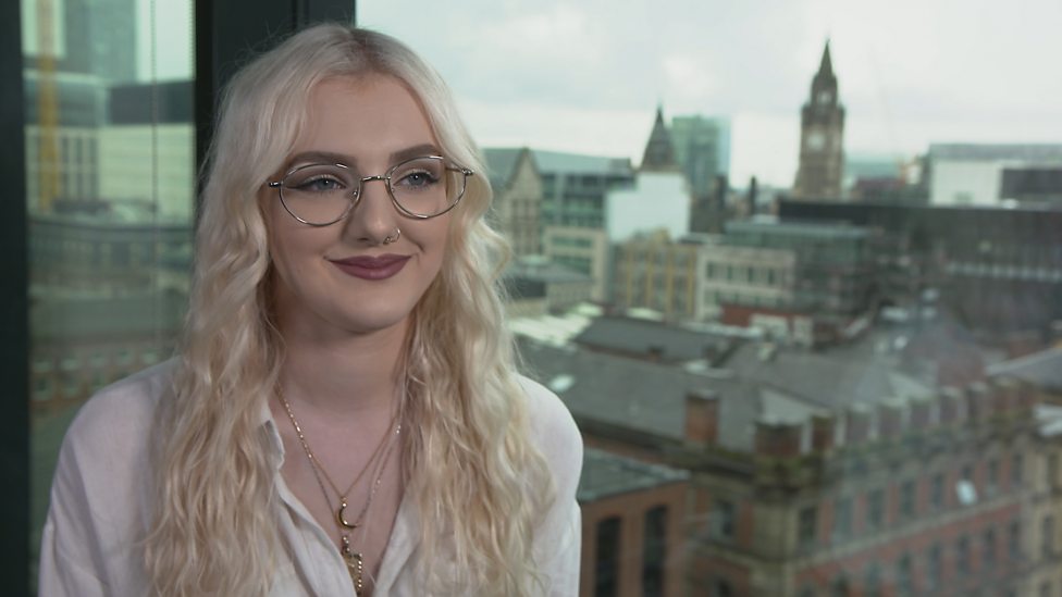 Making a difference: My job at Manchester Pride - BBC Bitesize