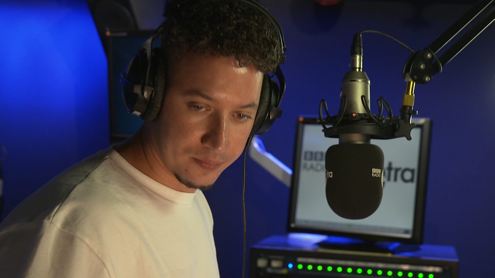 Working at the BBC - BBC Bitesize