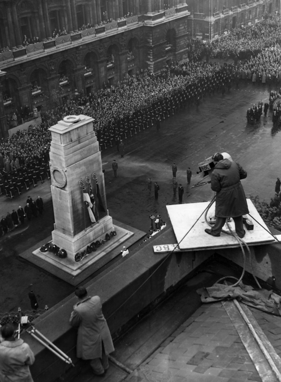 Eight words and phrases which symbolise Remembrance Sunday - BBC Bitesize