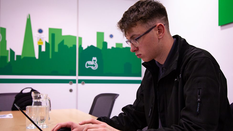 How to become an engineer - BBC Bitesize