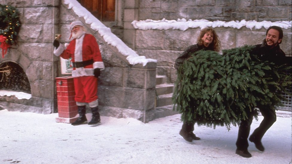 Six ingredients of the perfect Christmas blockbuster - BBC Bitesize
