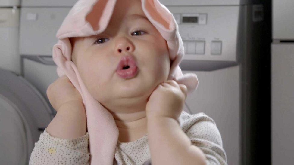 Easy games to play with toddlers: My turn, your turn - BBC Tiny Happy ...