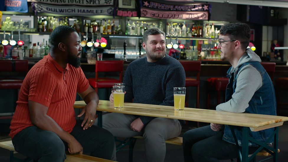 Dad Life: Building your confidence as a dad - BBC Tiny Happy People