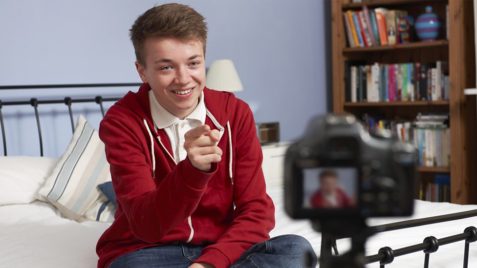 Describing your free time - KS3 German - BBC Bitesize