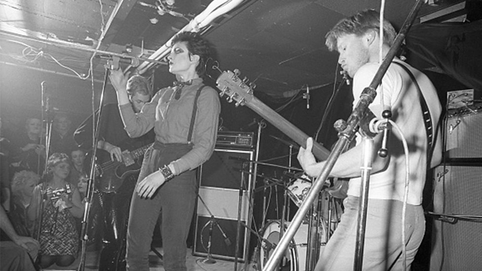 British pop music - KS3 Music - BBC Bitesize