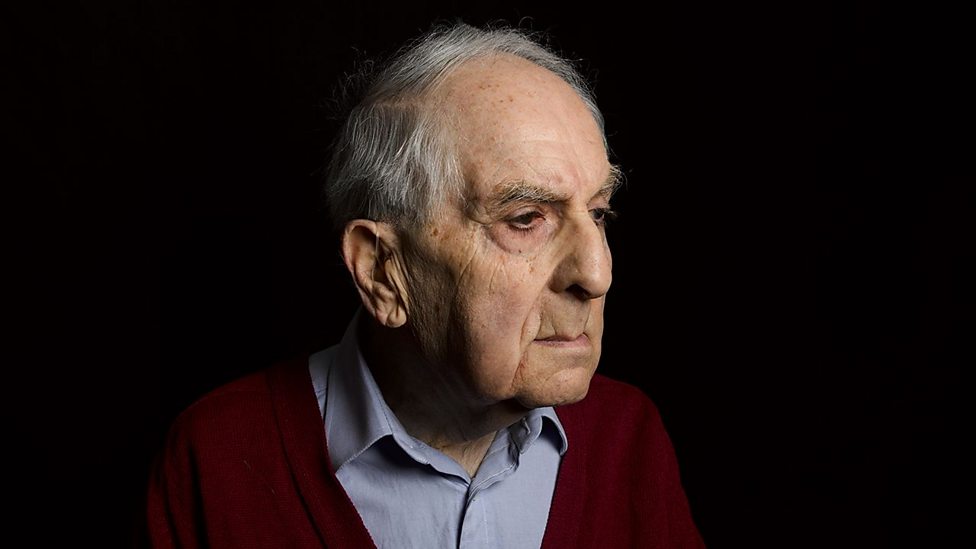 Ivor Perl returns to Auschwitz with his daughter - BBC Teach