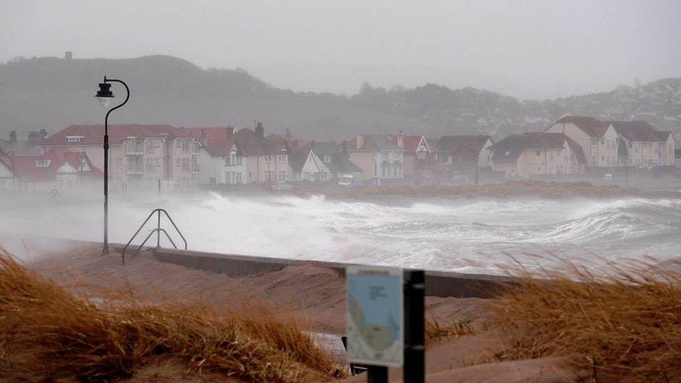 River flooding - BBC Teach