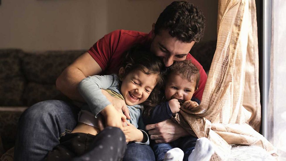 When do babies start laughing and what do they laugh at? - BBC Tiny ...