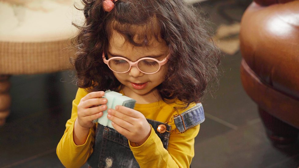 Speech therapy ideas for visually impaired kids - BBC Tiny Happy People