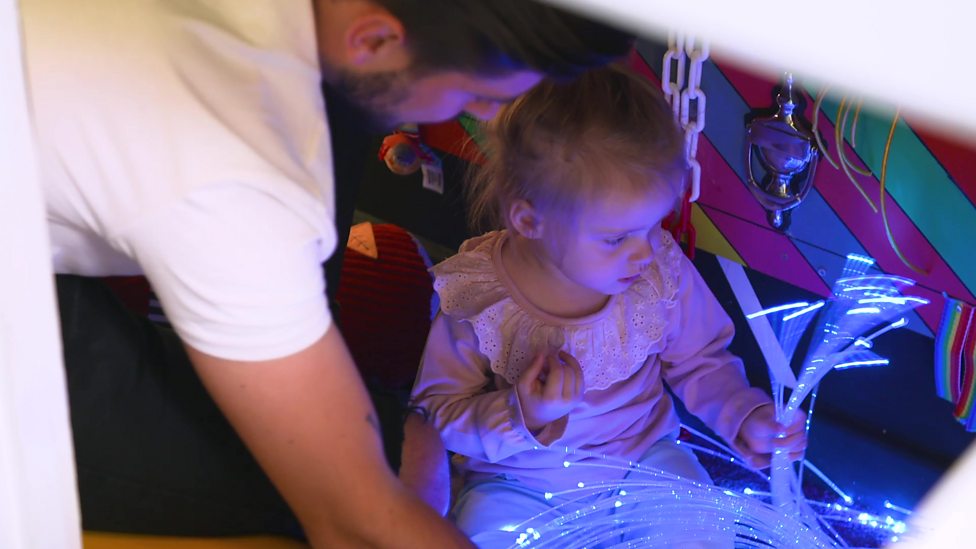 Speech therapy ideas for visually impaired kids - BBC Tiny Happy People