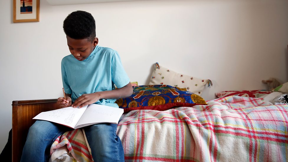 Five ideas for fun things to do if your child is ‘shielding’ - BBC Bitesize