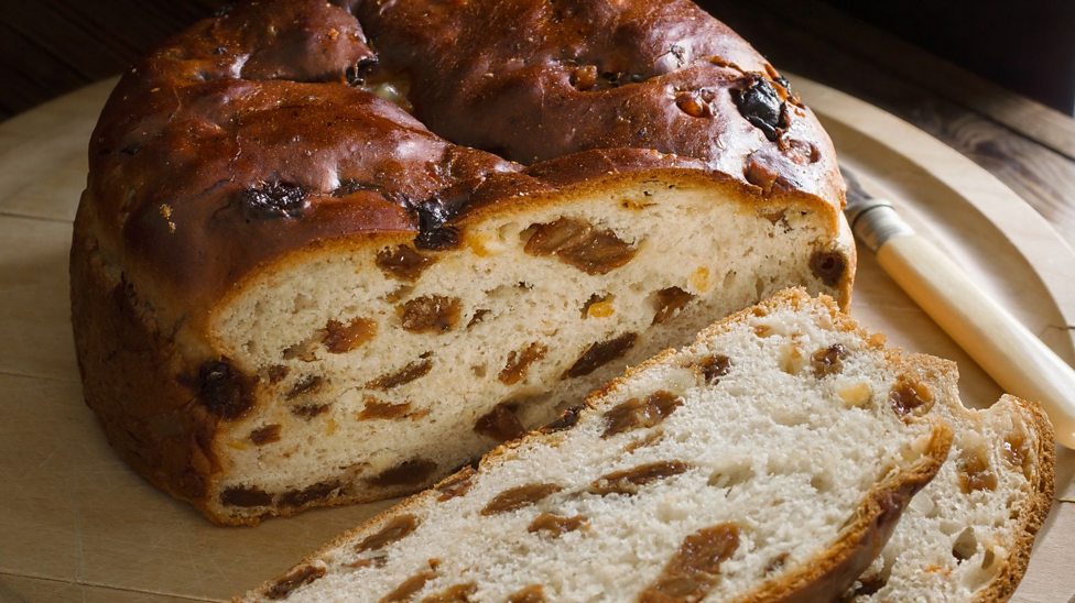 Cake Britain: Eight traditional treats from around the UK - BBC Bitesize