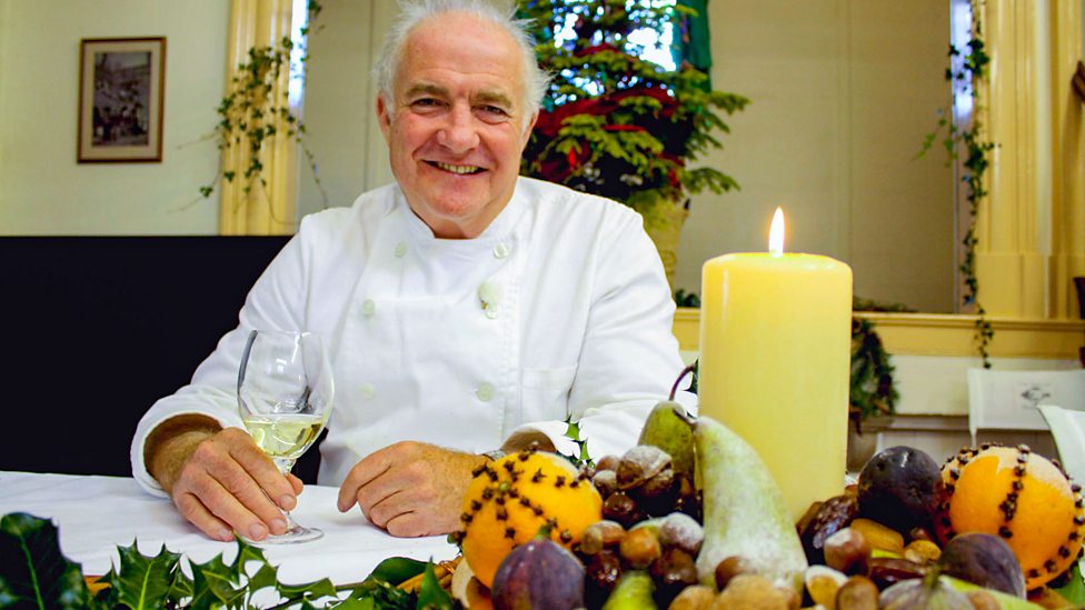 What food do celebrity chefs actually take to Christmas parties? - BBC Food