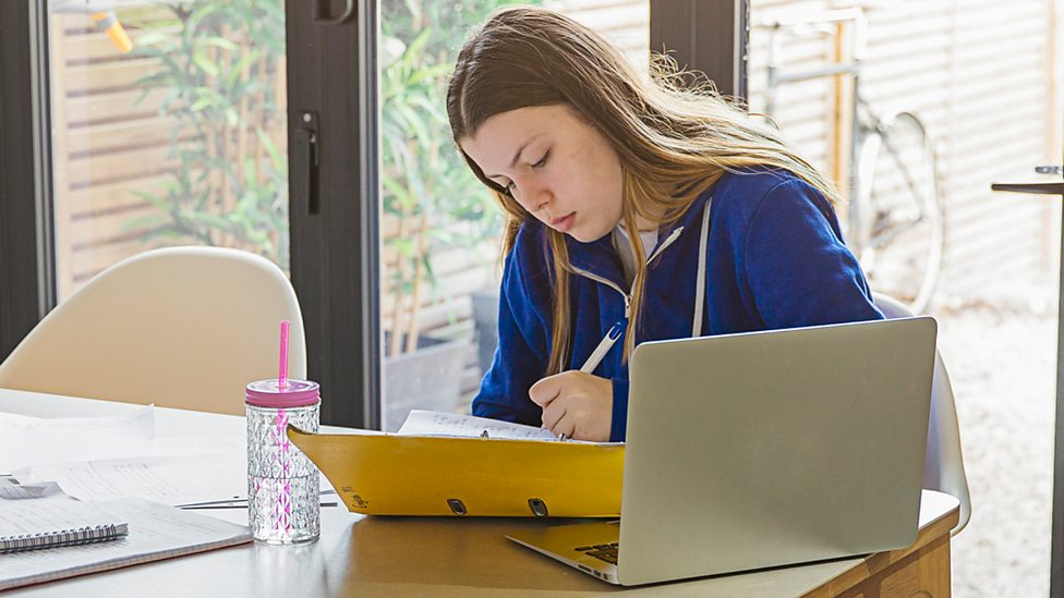 Help your child revise and prep for exams - Homework Hacks - BBC Bitesize