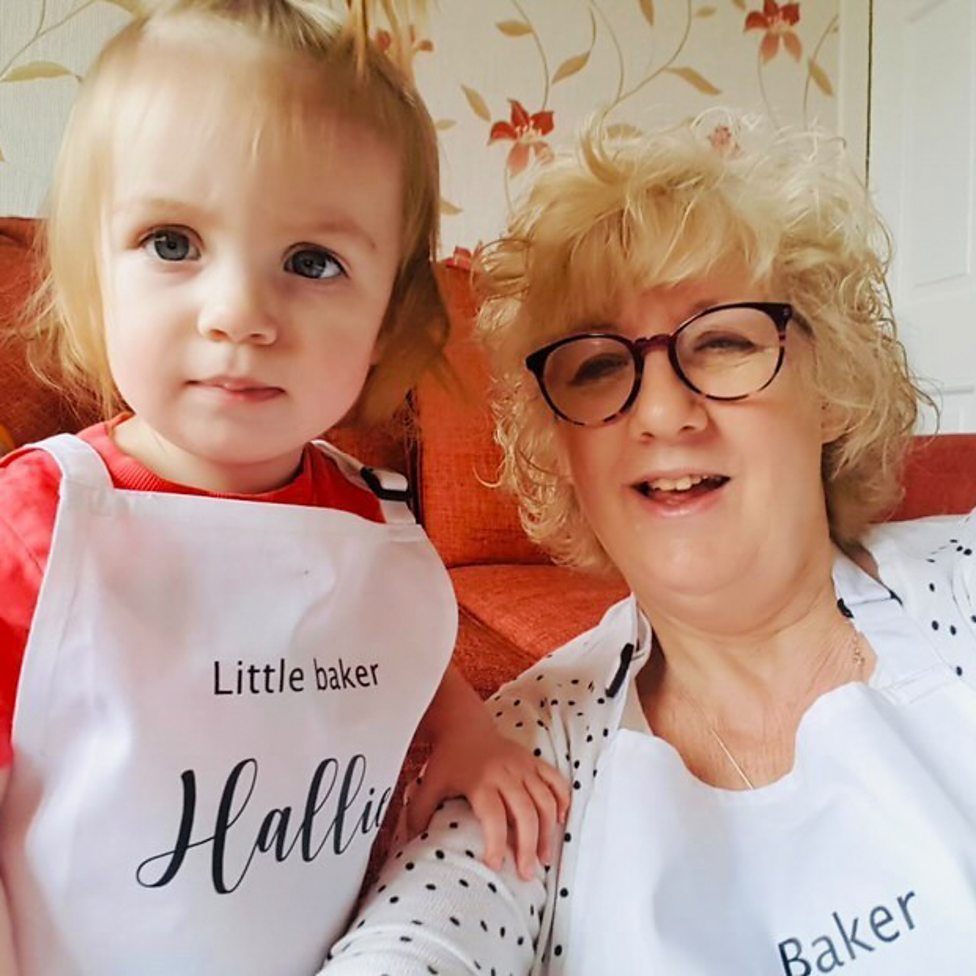 18 fun hobbies to do with children at home - BBC Tiny Happy People