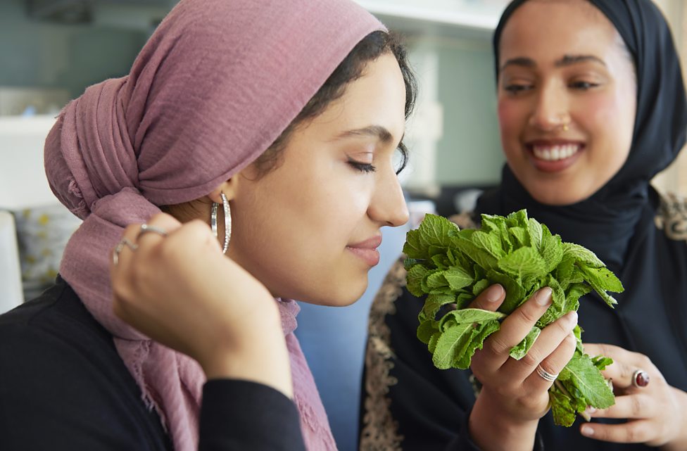 Six tips and a recipe to get your children helping out at Ramadan ...