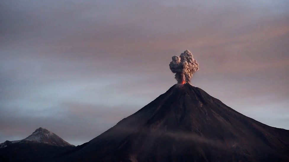 Volcanic landforms in Northern Ireland - BBC Bitesize