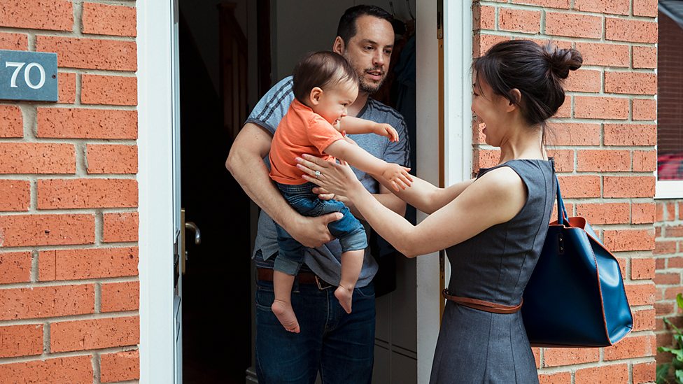 What is co-parenting? Expert advice on how to co-parent positively ...