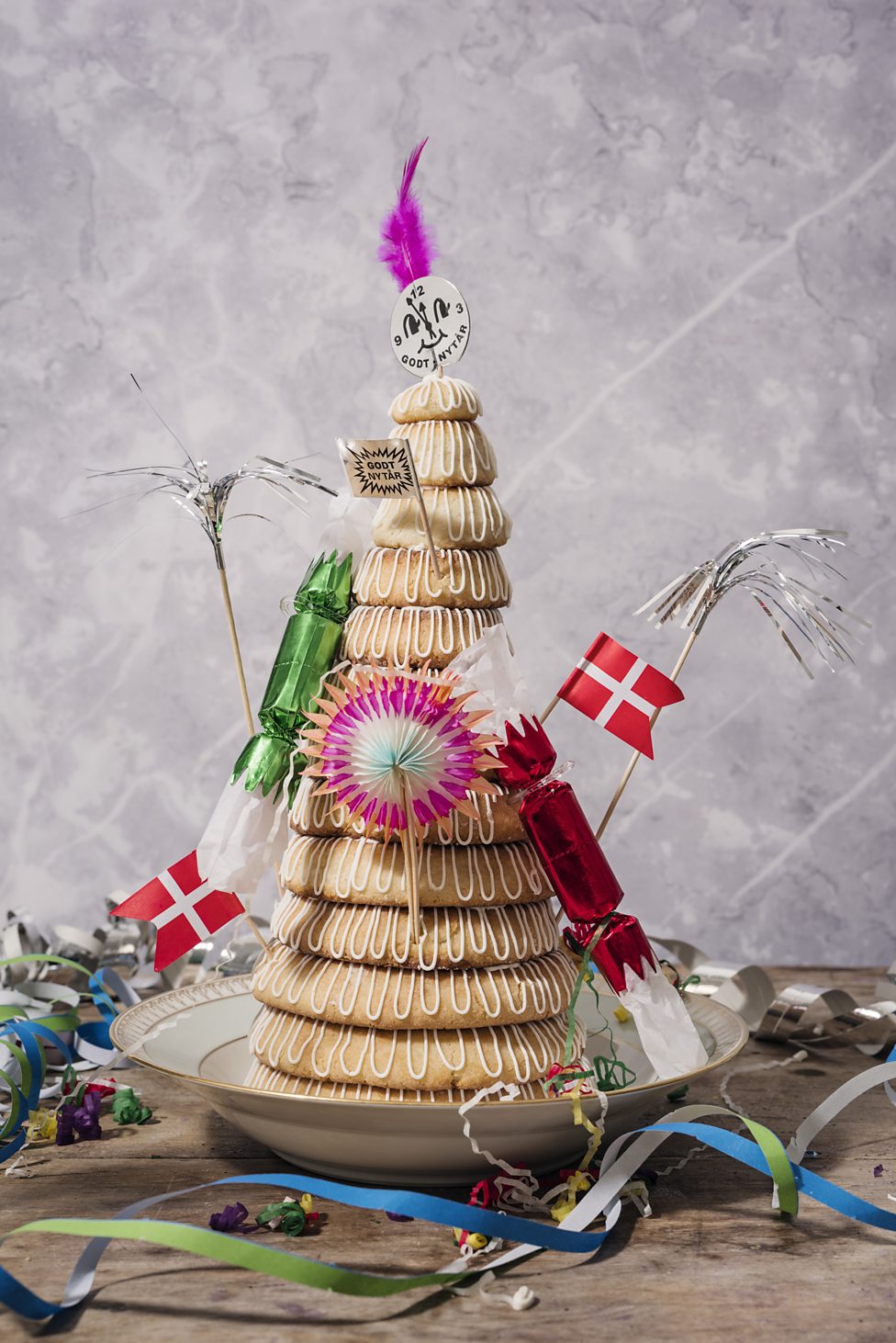 What are the other New Year traditions in the UK and around the world ...