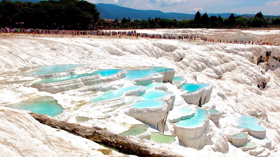 Six of the most naturally colourful places in the world - BBC Bitesize