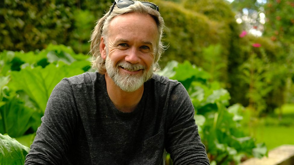 Marcus Wareing: From celebrity chef to novice gardener - BBC Food