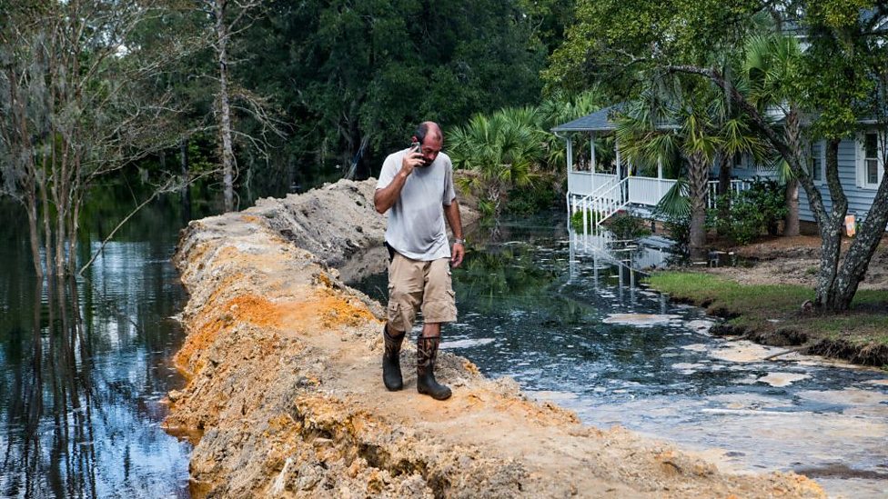 Responding to tropical storms guide for KS3 geography students - BBC ...