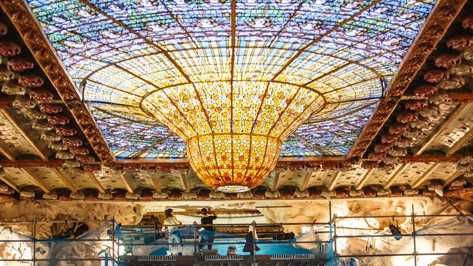 Five amazing ceilings from around the world - BBC Bitesize