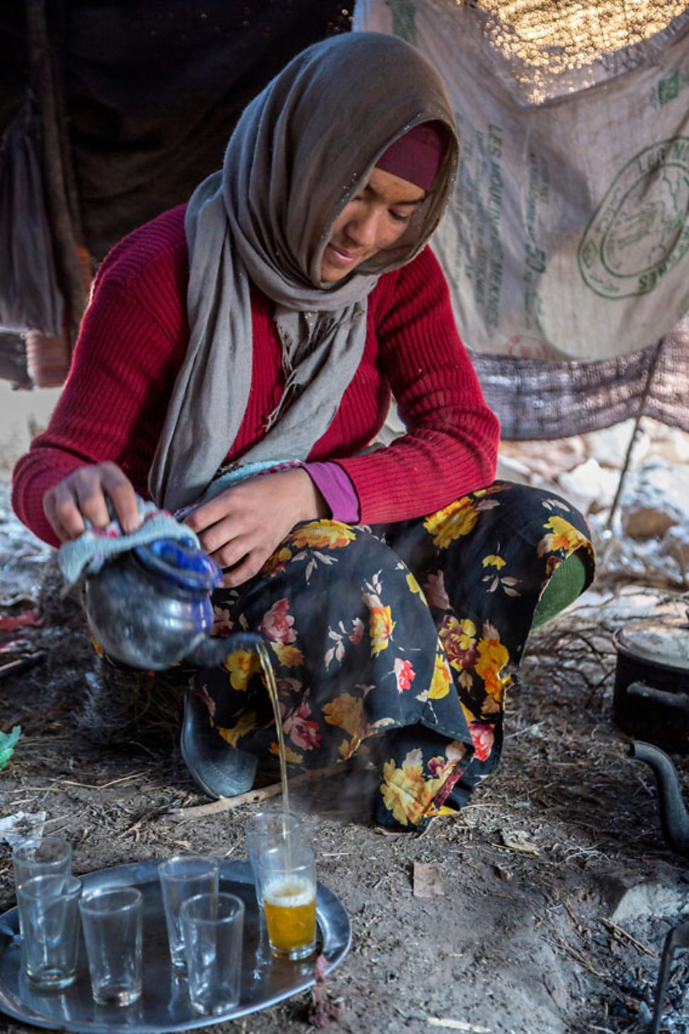 Girl. Boy. Sea. by Chris Vick - BBC Bitesize