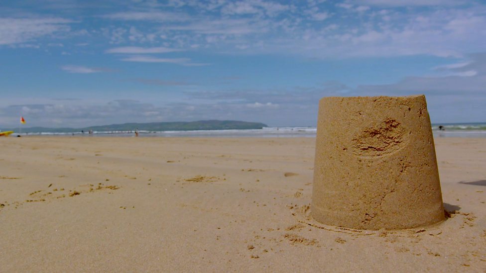 Let's go out... to a beach - BBC Bitesize
